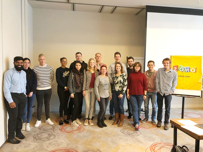 Galería - Programa de Entrenamiento Zoho Spark