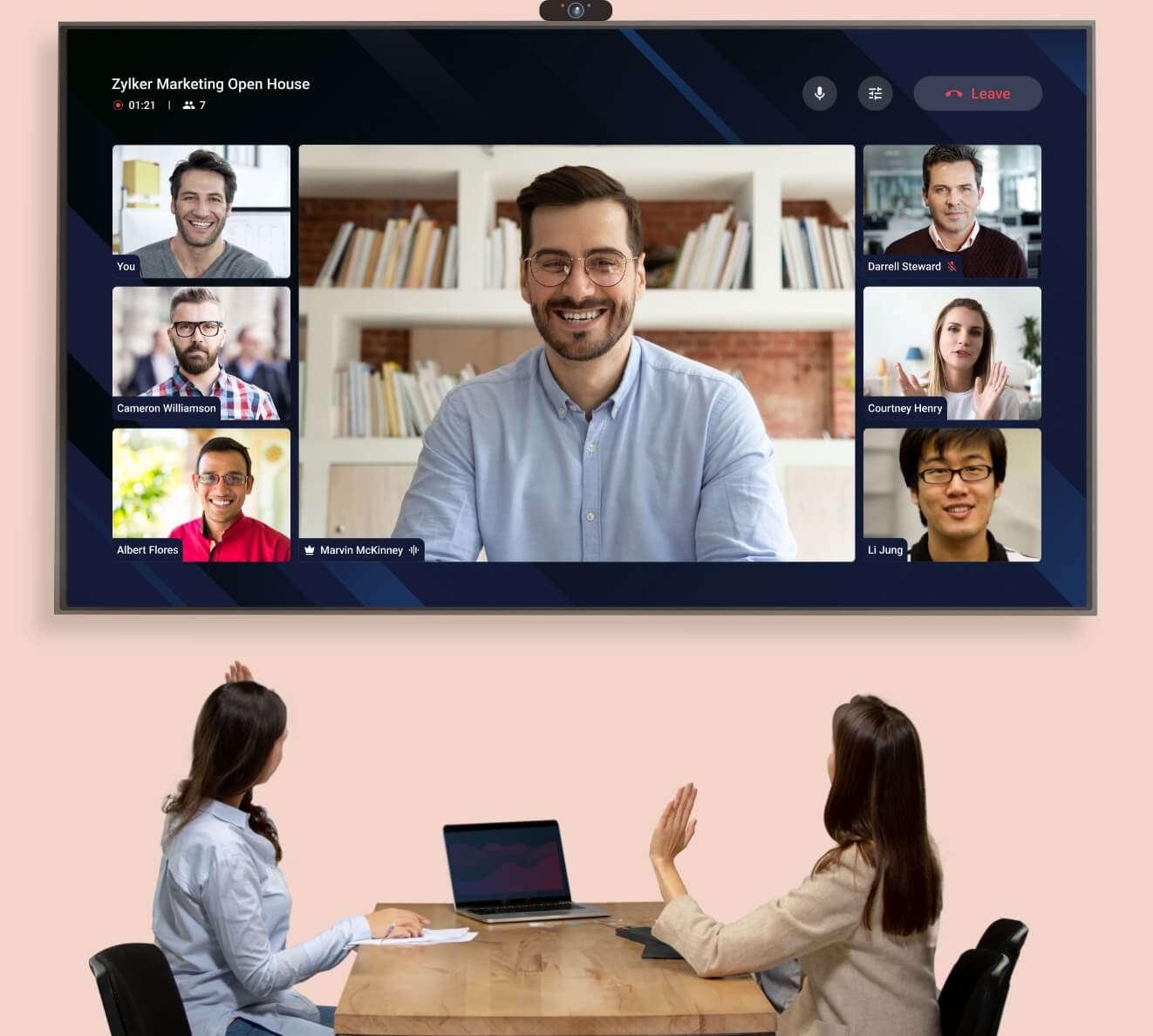 Experience immersive meetings with the Zoho Cliq TV app